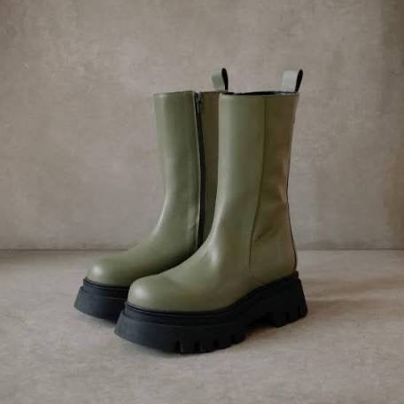 Allrounder Dusty Olive – dharma conceptstore